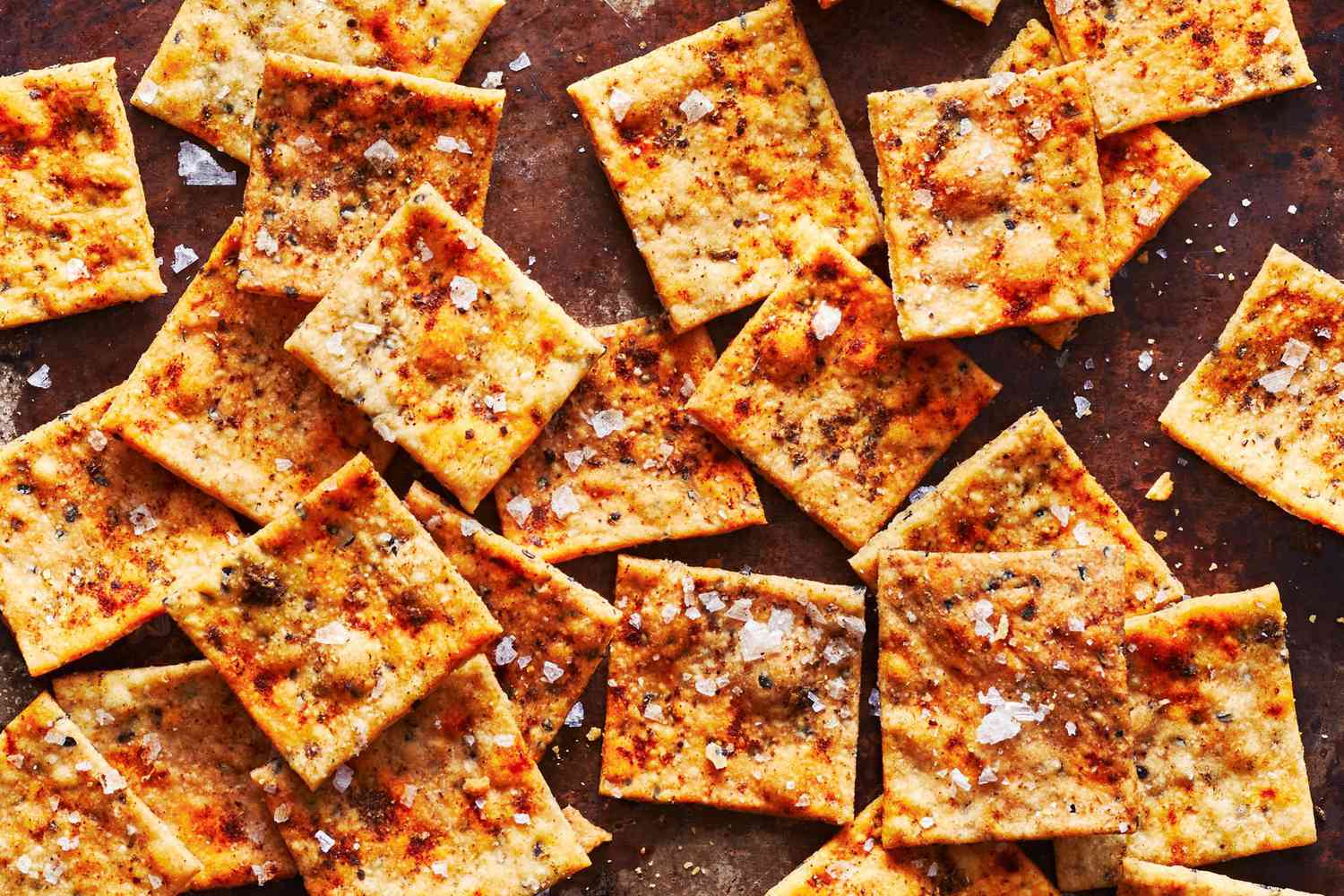 What Are Crackers? History, Types & Nutrition Explained – KimEcopak