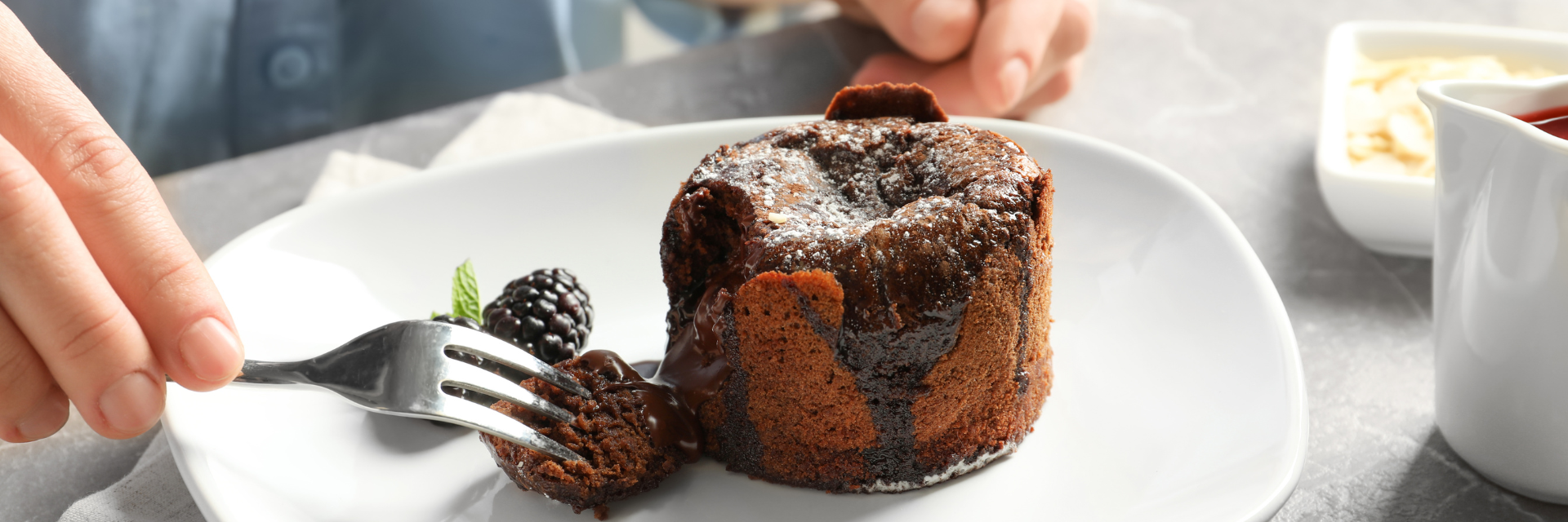 Lava Cake Recipe: The Ultimate Chocolate Molten Lava Cake Guide – KimEcopak