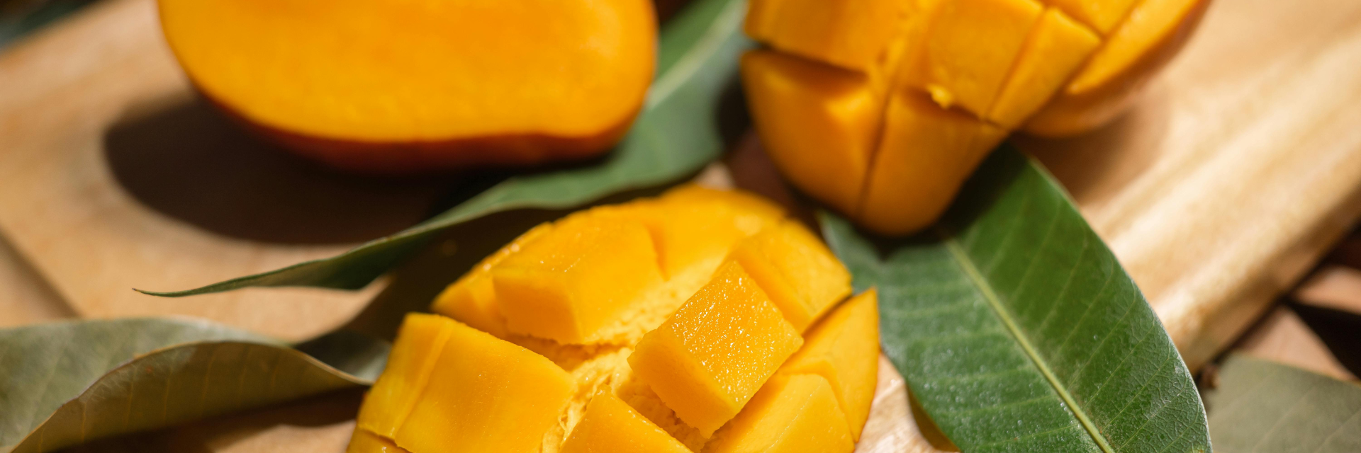 Mango Powder (Amchur): Benefits, Uses, Nutrition, and How to Make It ...