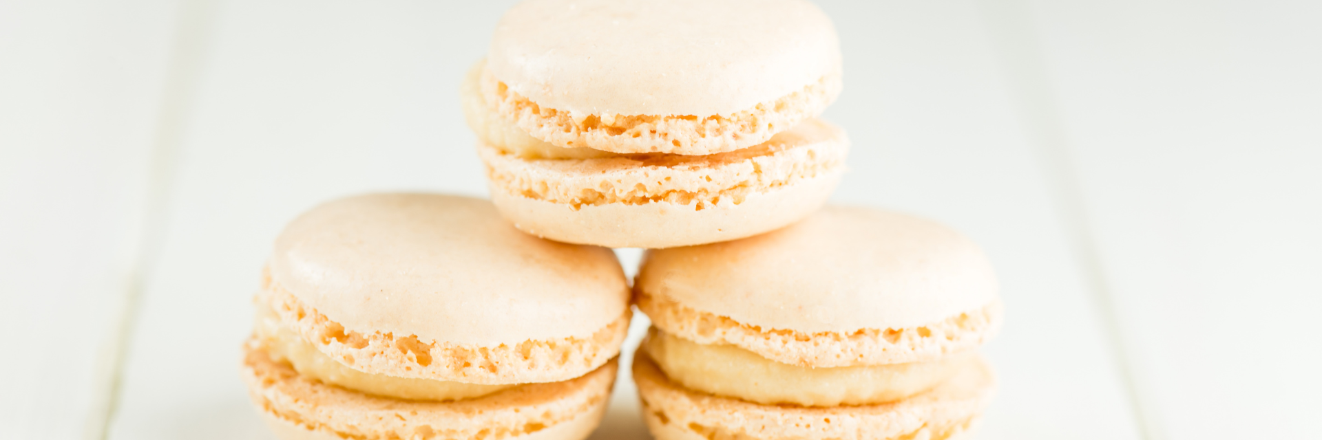 Vanilla Macaron Recipe: A Step-by-Step Guide to Perfect French Macaron ...